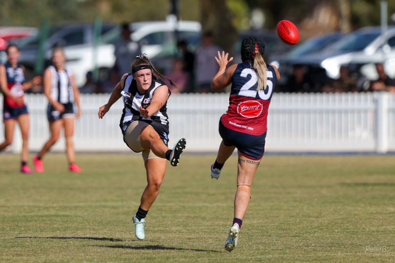 Magpie Women, Reserves win over Dragons | Castlemaine Mail
